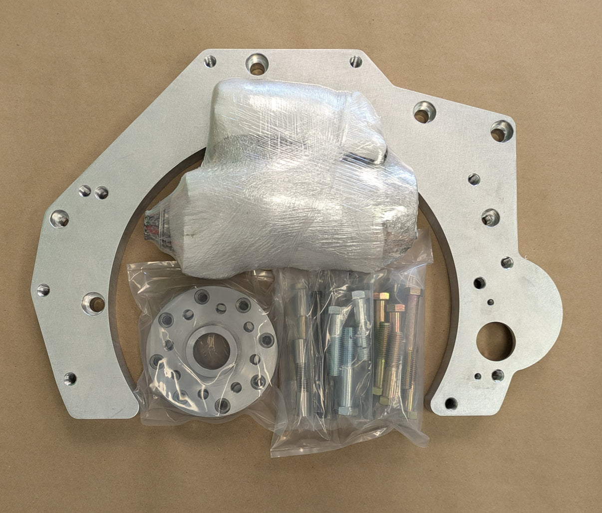 PAHO101: Honda K-series to Ford Modular (ref.6R80) V8 or Ford Small Bl ...